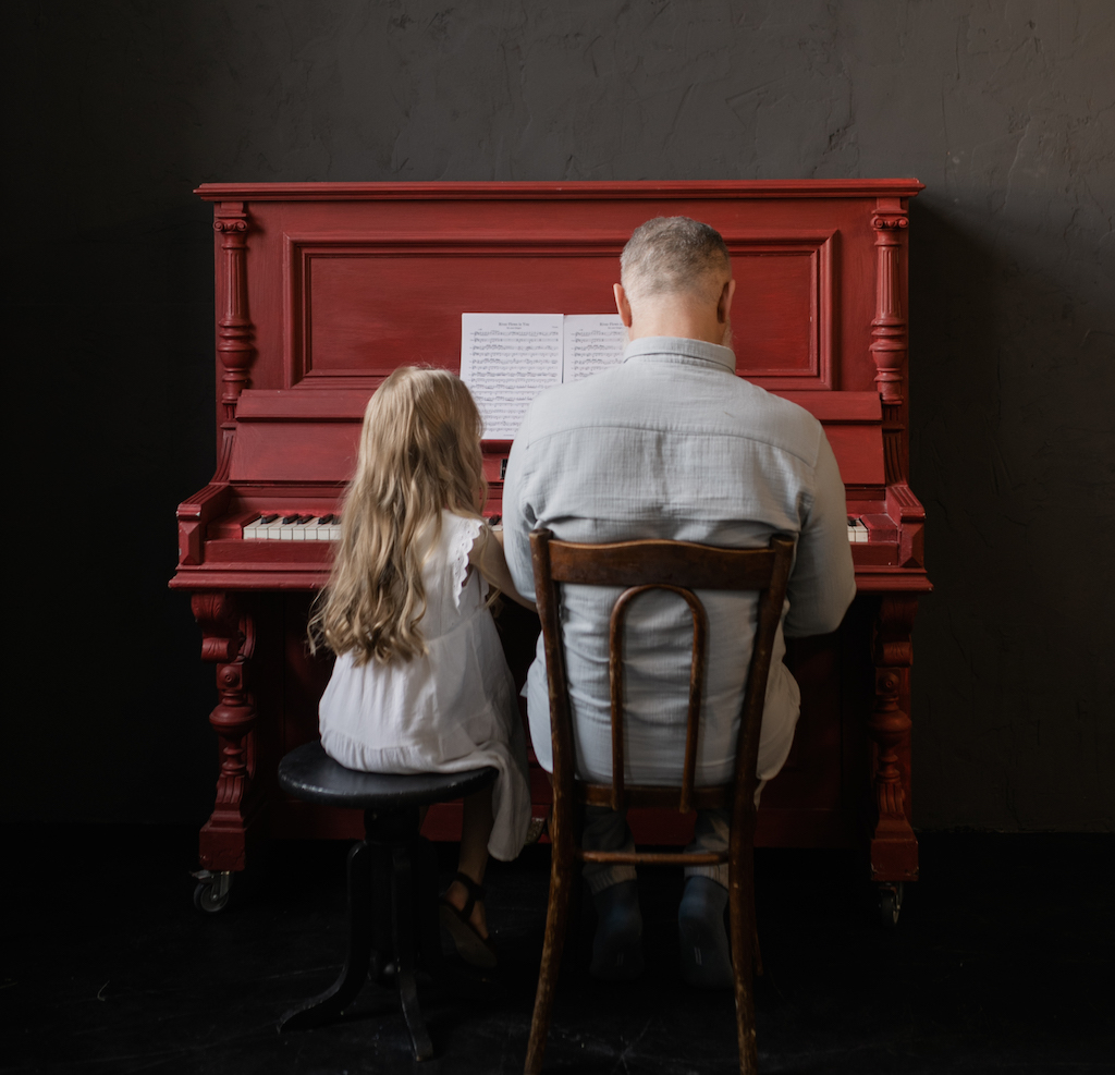 The Best Age To Start Learning Music - From Experts And Artists - Serenade