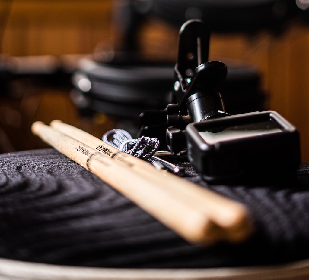 Beginner's Guide To Choose The Best Drum Kits - Serenade